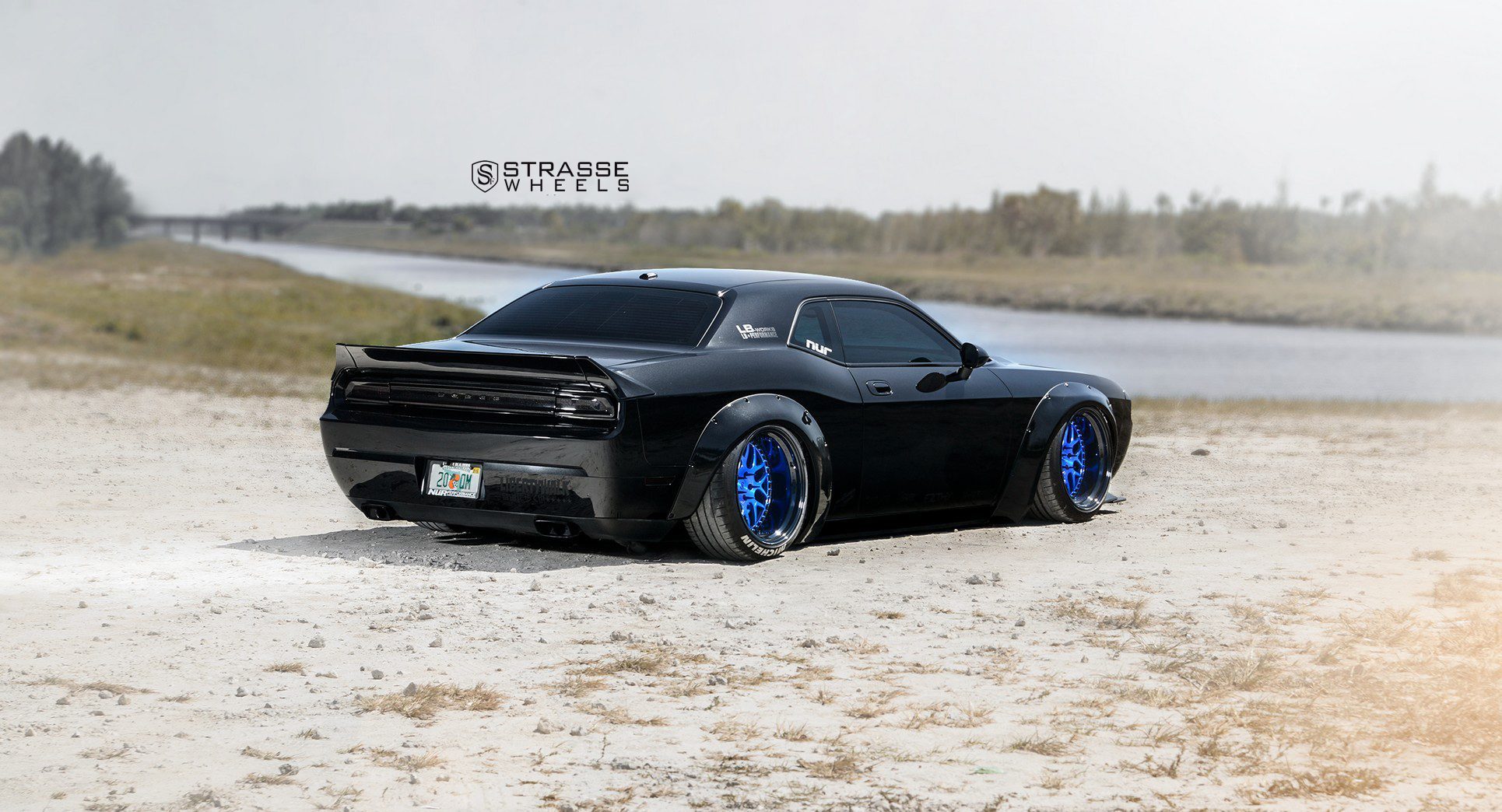 Dodge Challenger 1998